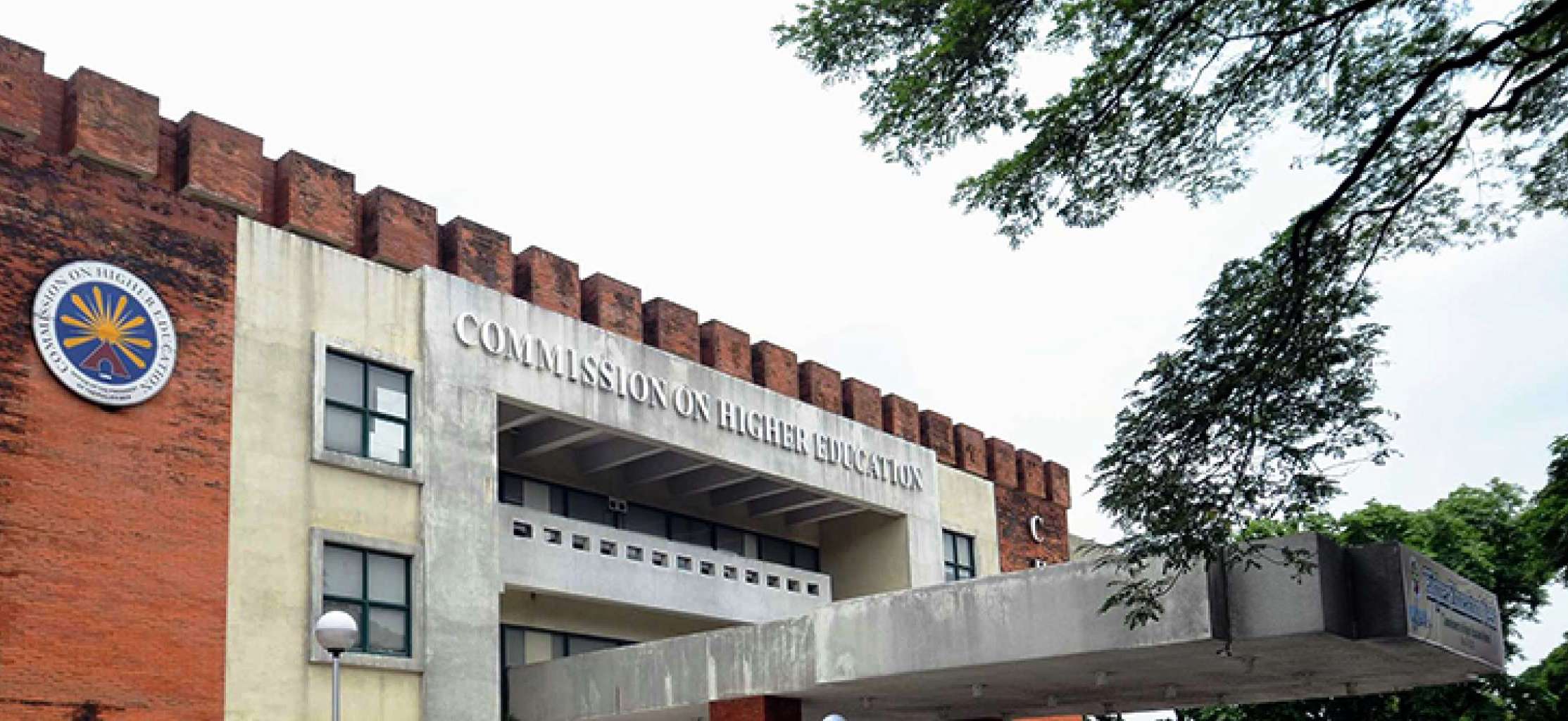 CHED proposes new curriculum to cater to labor market; universities ...